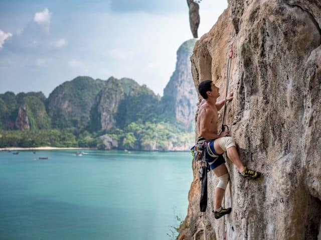 The 10 Best Shoulder Exercises For Rock Climbers